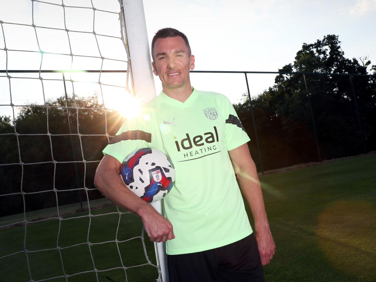 📸 Gallery: Jed Wallace joins Albion | West Bromwich Albion