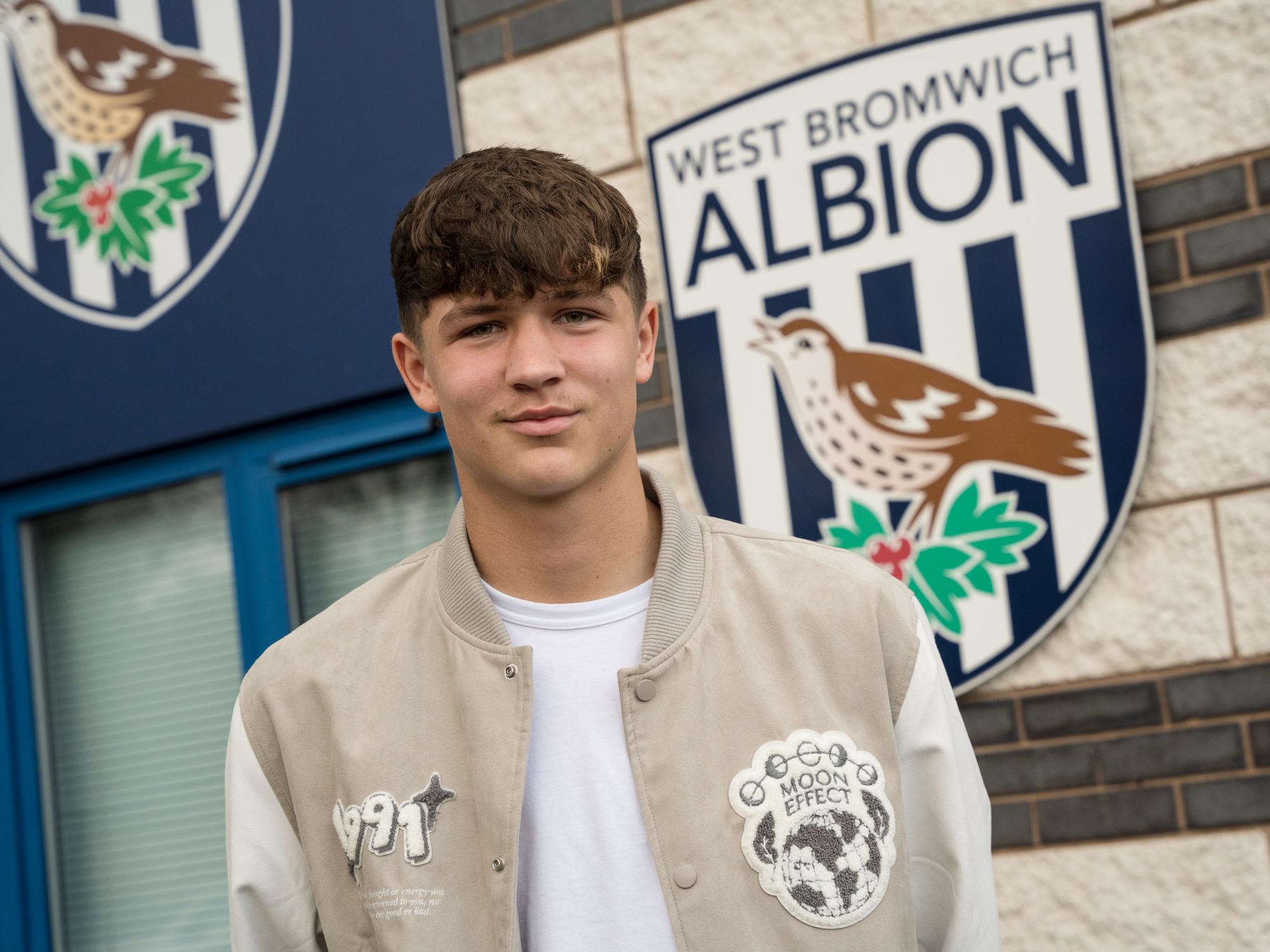 Cole Deeming pens professional terms with Albion | West Bromwich Albion