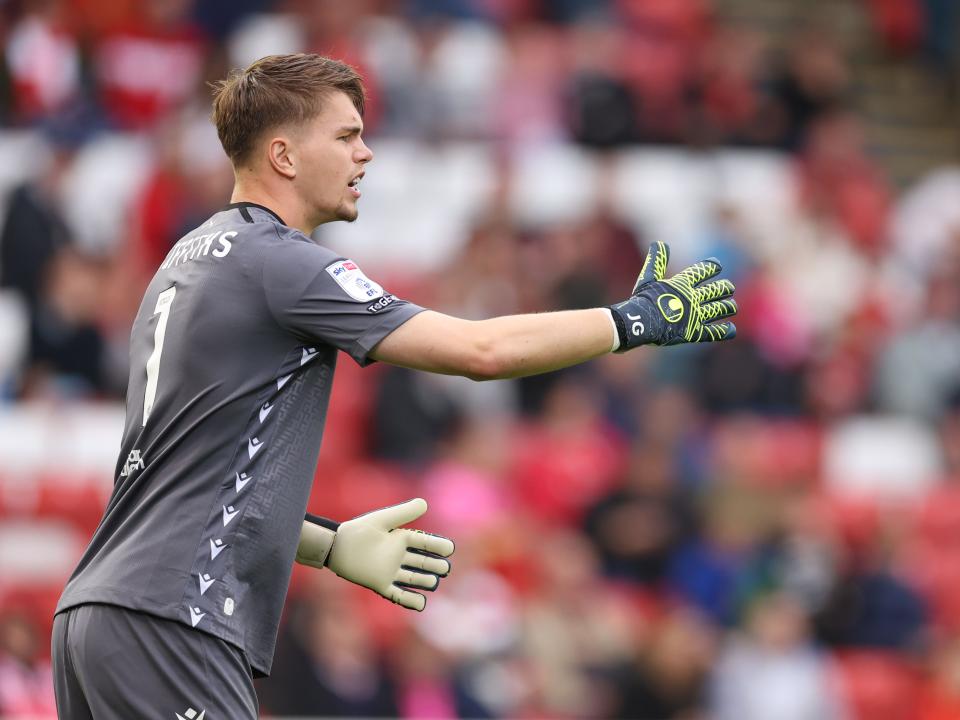 Loan Watch | Josh Griffiths, Reyes Cleary & Ronnie Hollingshead feature ...