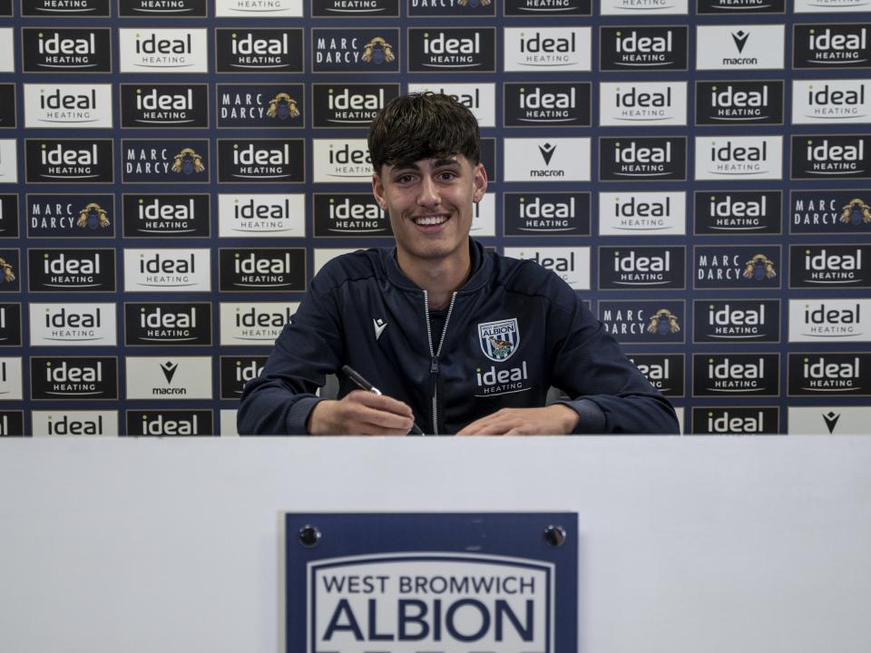 Albion academy trio pen professional deals | West Bromwich Albion