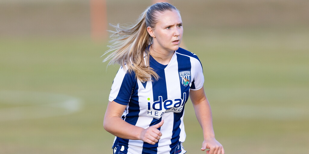 Lucy Davies joins Leafield Athletic | West Bromwich Albion